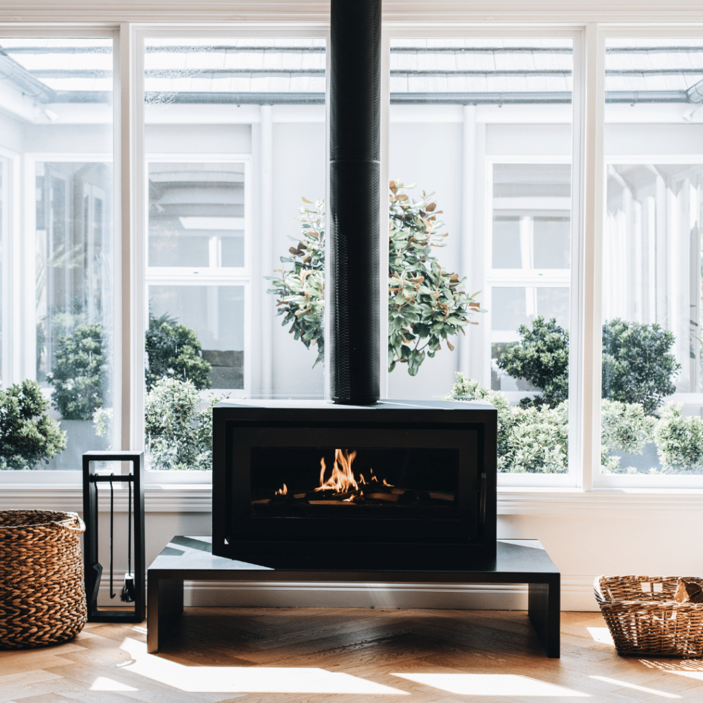 Kemlan Celestial 900 Freestanding - Highland Fires